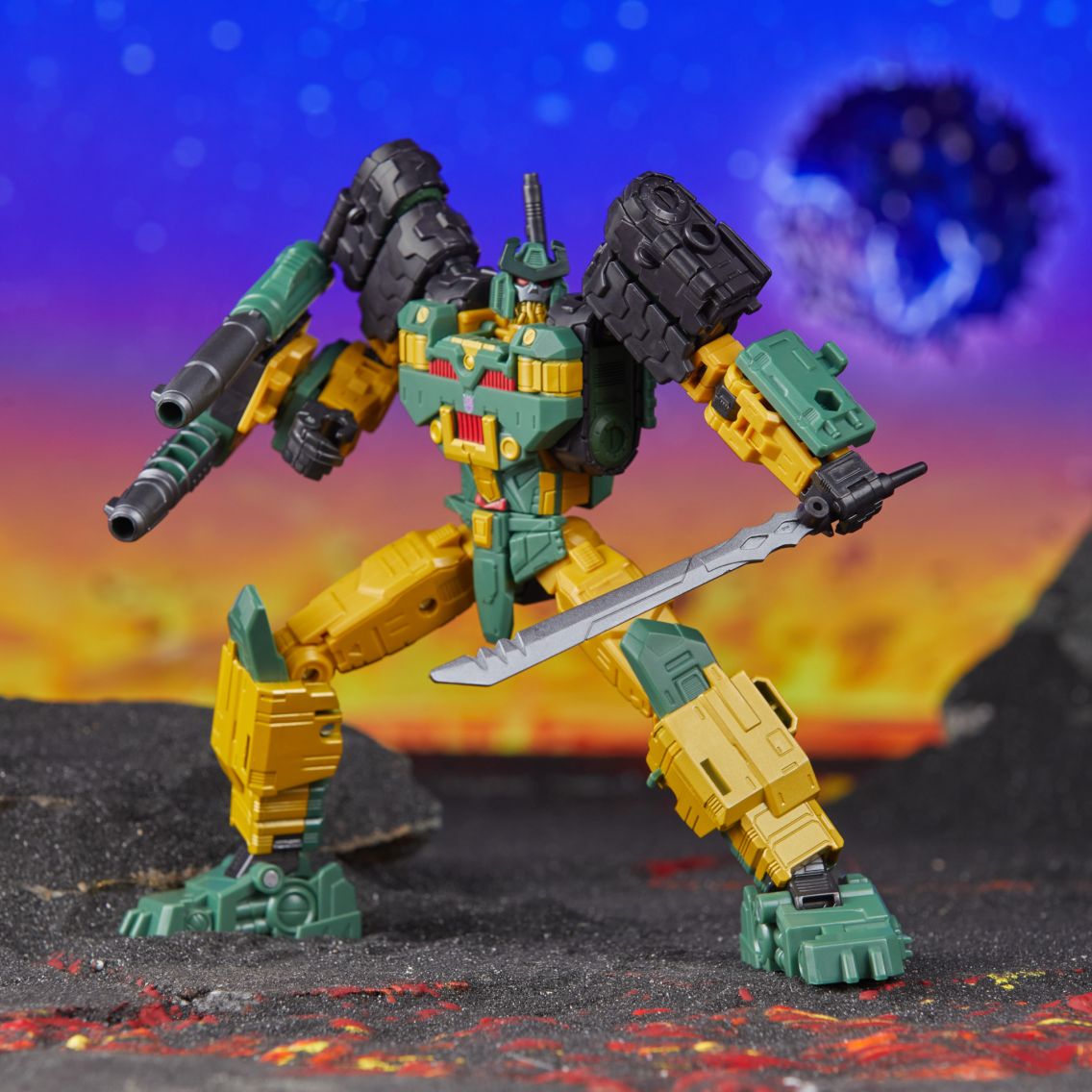 Transformers Legacy United Doom ‘n Destruction Collection, Mayhem ...