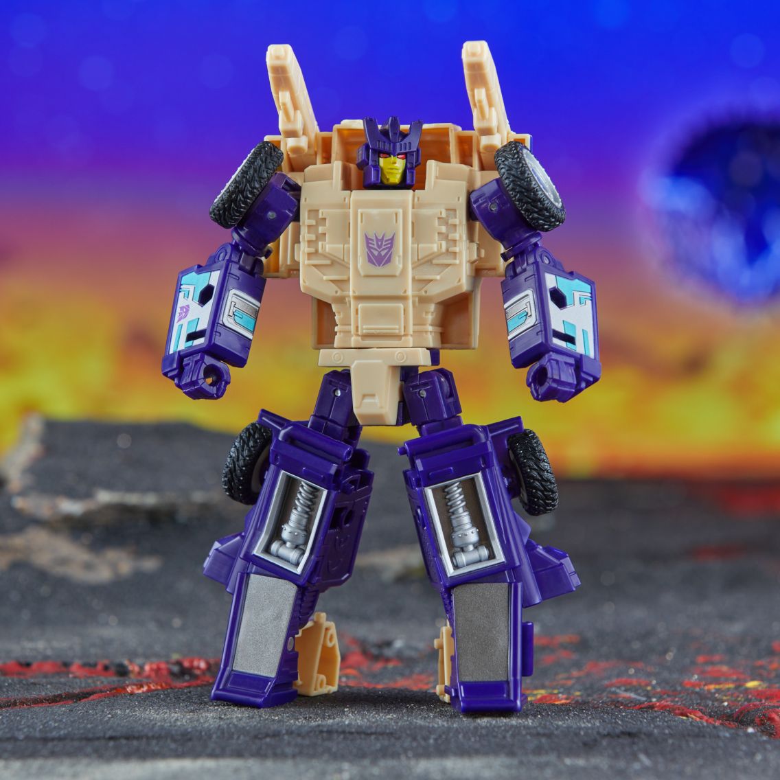 Transformers Legacy United Doom ‘n Destruction Collection, Mayhem ...