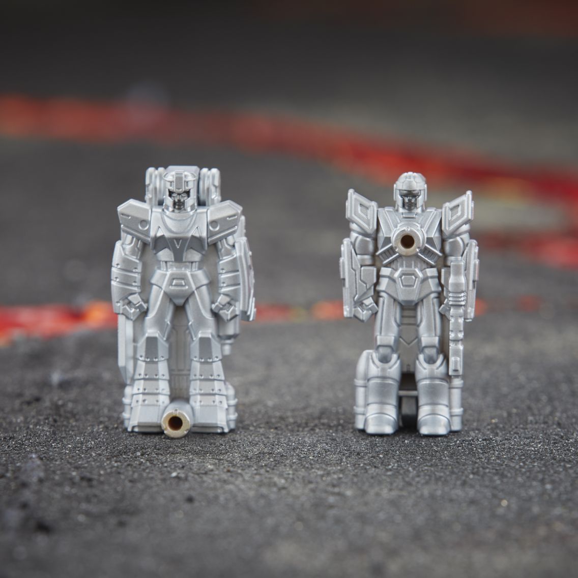 Transformers Legacy United Doom ‘n Destruction Collection, Mayhem ...