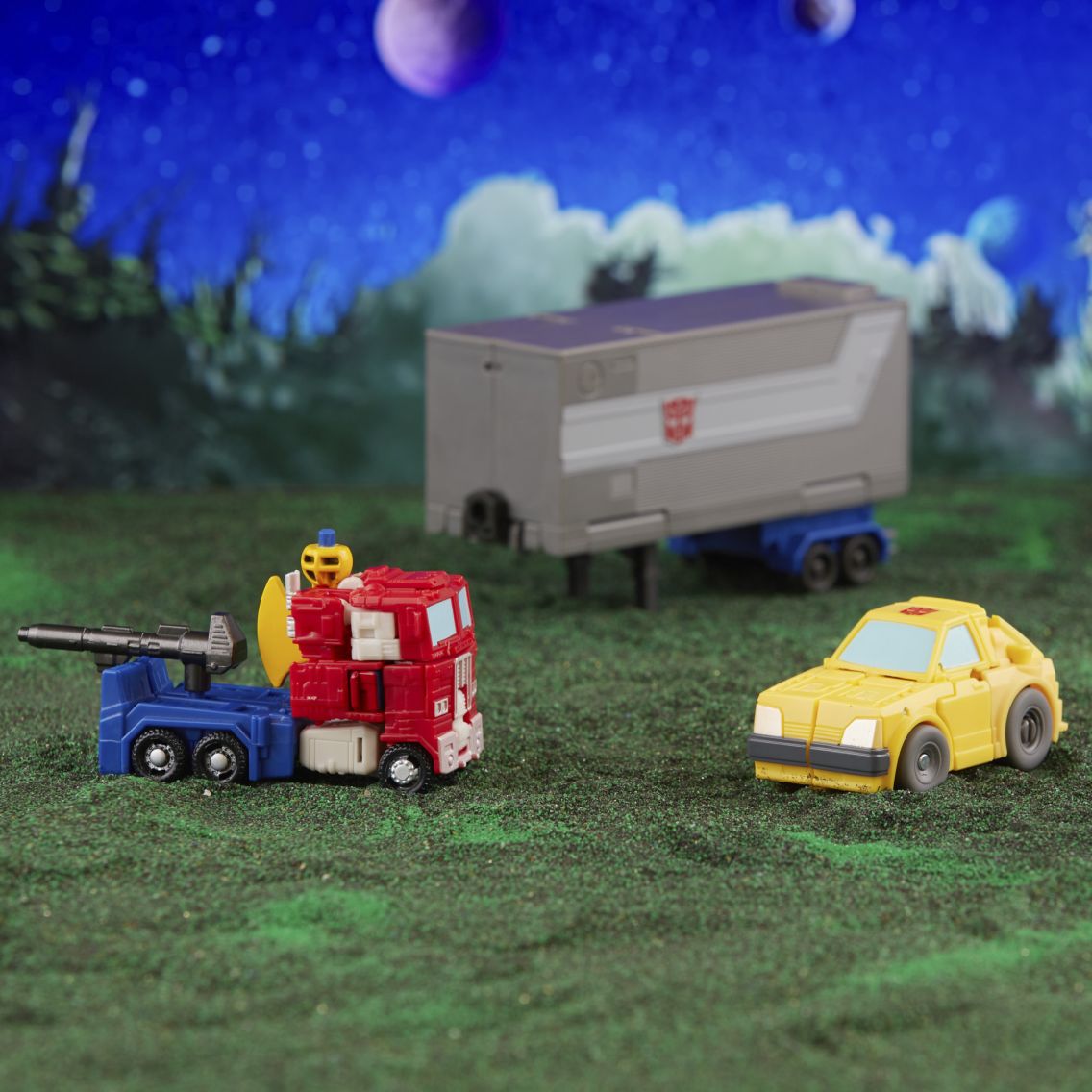 Transformers Toys Legacy Evolution Core Class Optimus Prime & Bumblebee ...