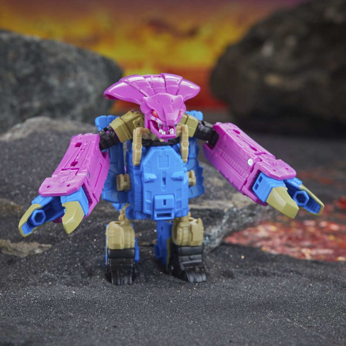 Transformers Legacy United 4-Figure Versus Multipack, Prime Universe ...