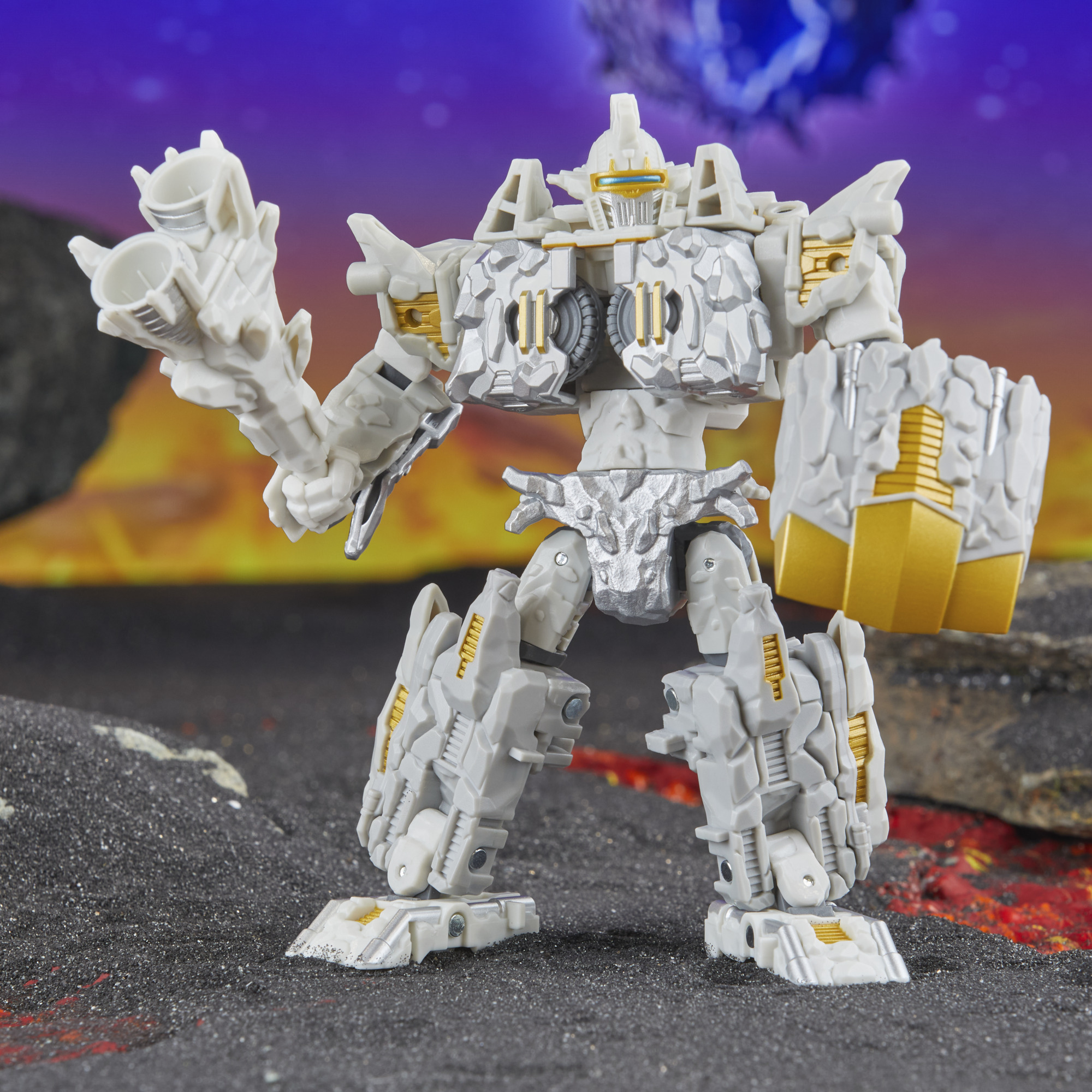 Transformers Legacy United Deluxe Class Infernac Universe Nucleous, 5.5 ...